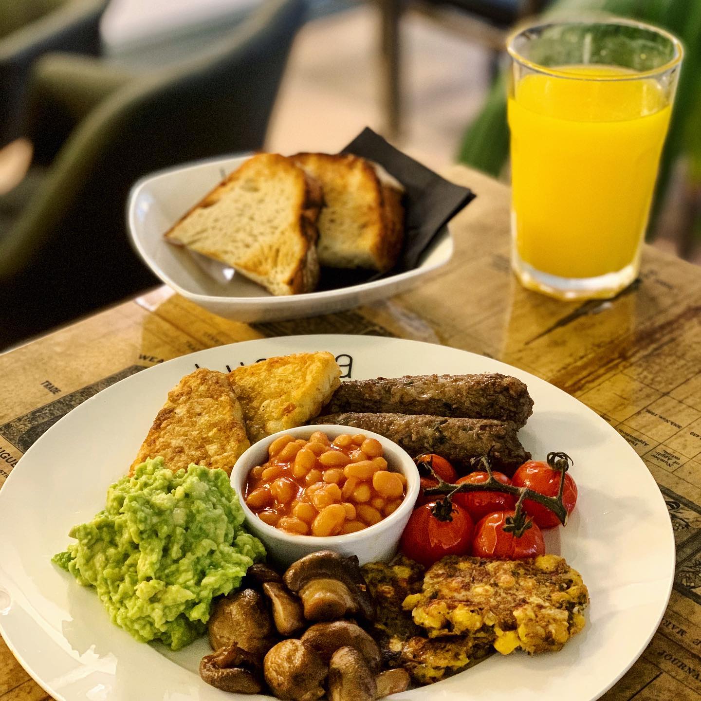Café Lucaya - tonightinliverpool